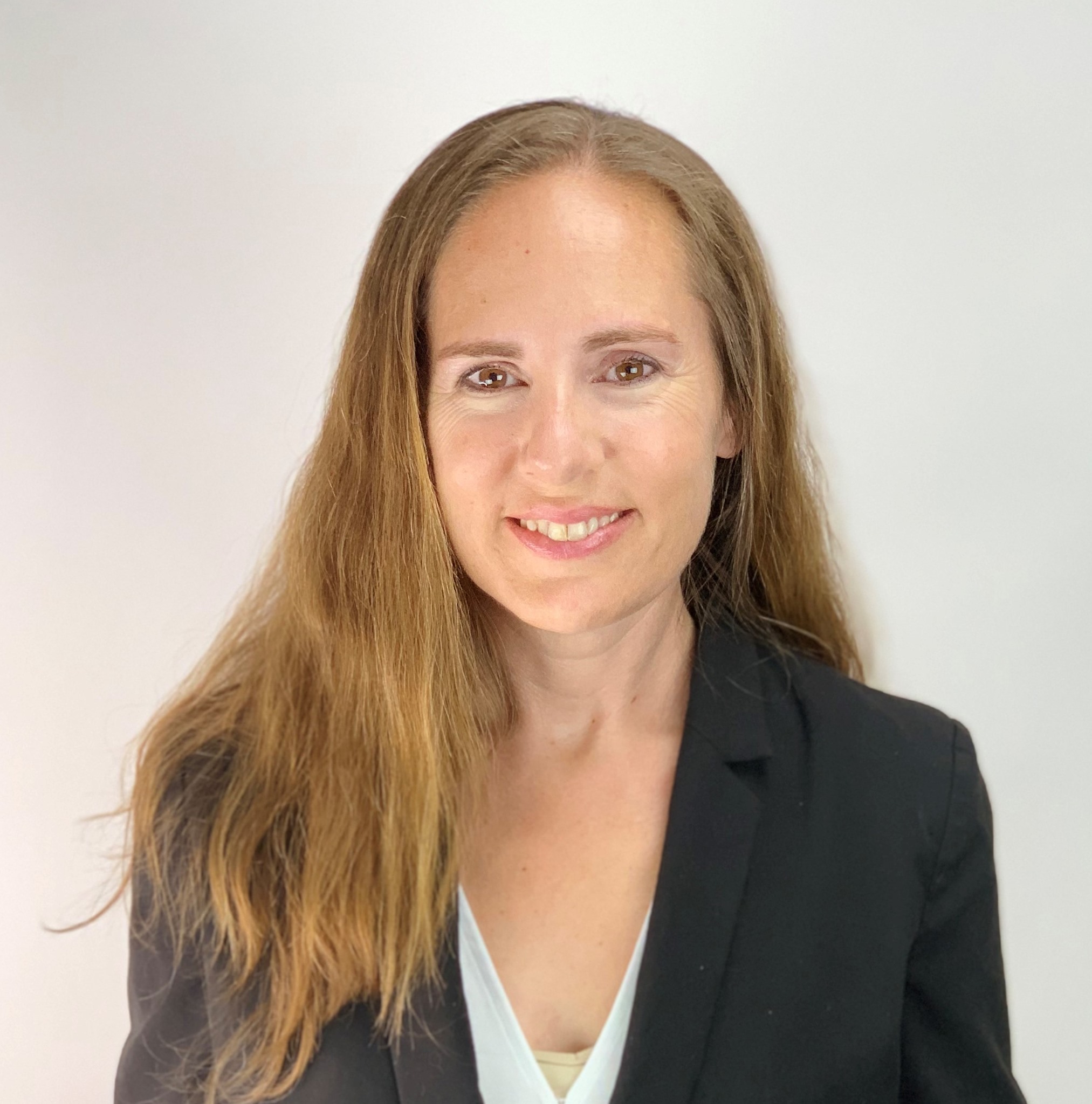 CERTIFIED BUSINESS COACH, LICENSED ATTORNEY AND BEST-SELLING CO-AUTHOR ...